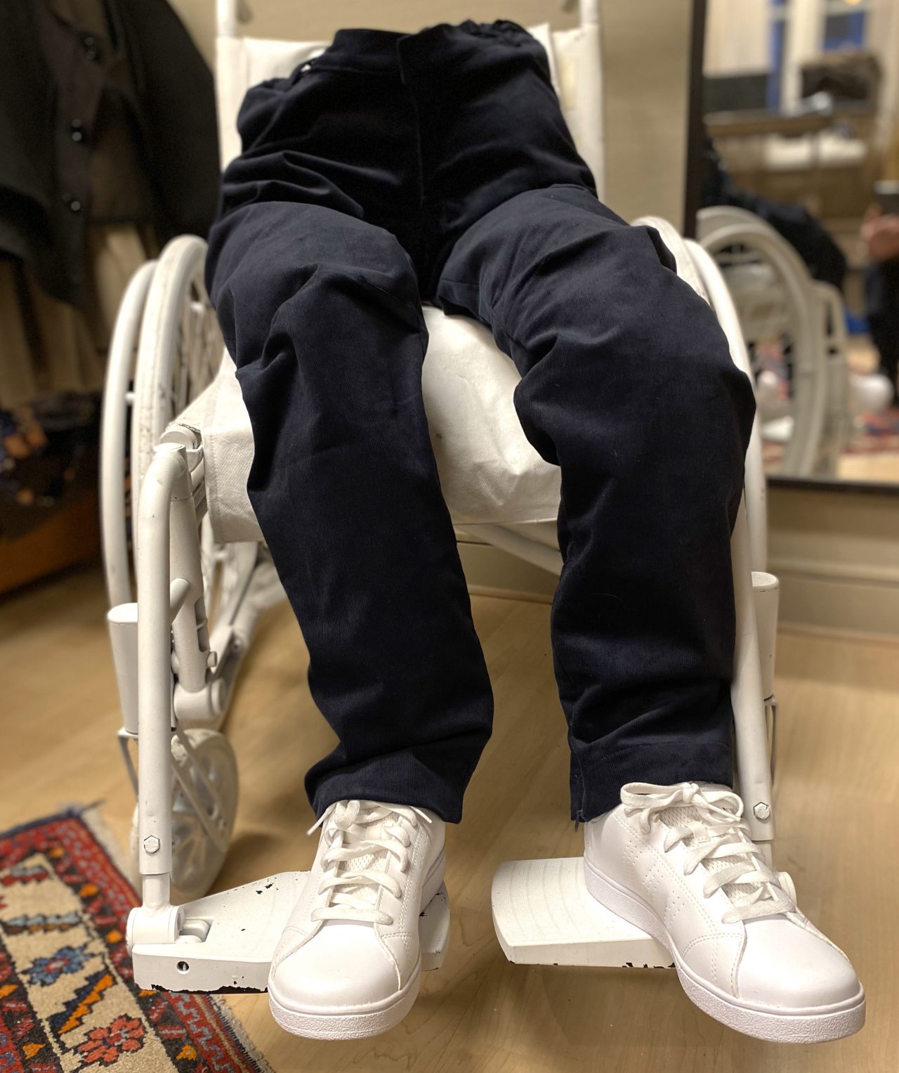 PLAIN L- mörkblå manchester - Design by björk